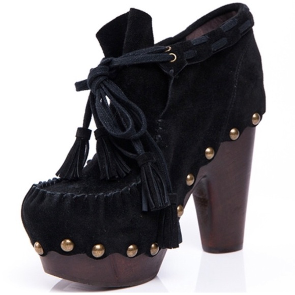 Flogg | Shoes | Flogg Wood Heel Shoe Brown | Poshmark